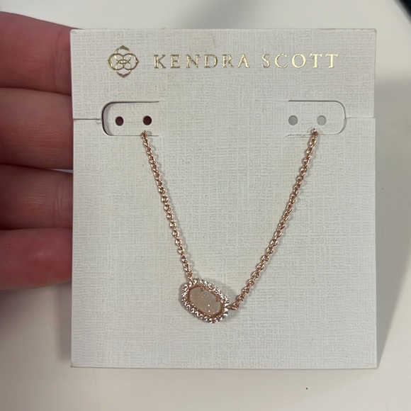 Kendra Scott | Jewelry | Kendra Scott Rose Gold Necklace With Rose Stone | Poshmark